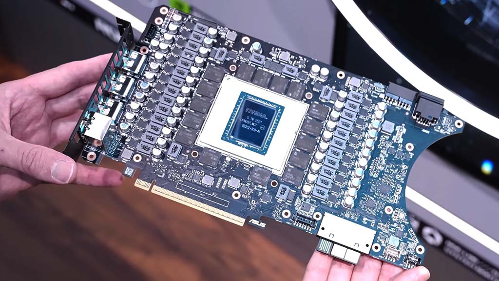 ASUS ROG Matrix Platinum GeForce RTX 5090 30th Anniversary Limited Edition Unleashed ...